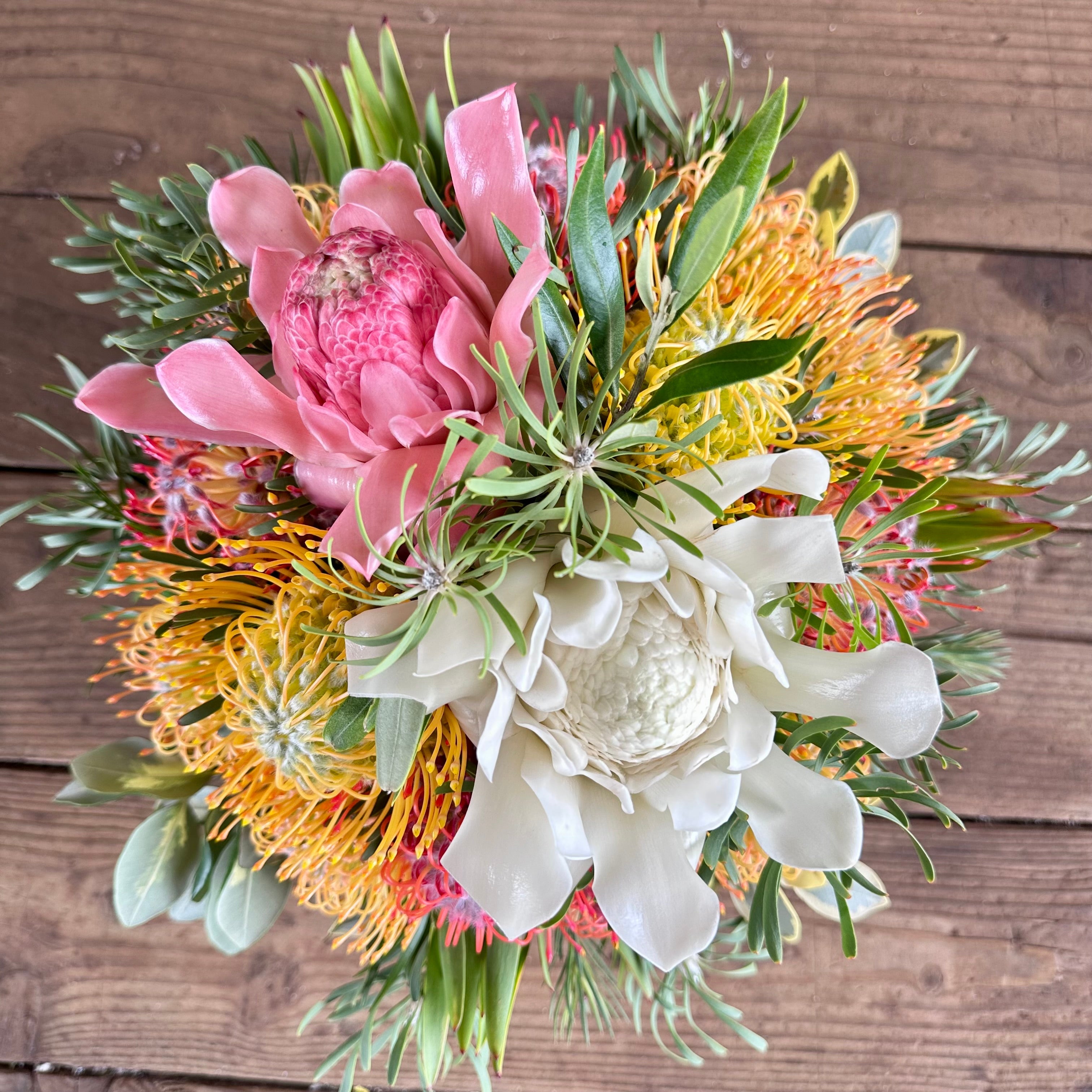 Arrangements – Anuhea Flowers